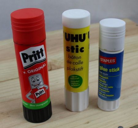 Material:Glue Sticks - CoMakingSpace Wiki